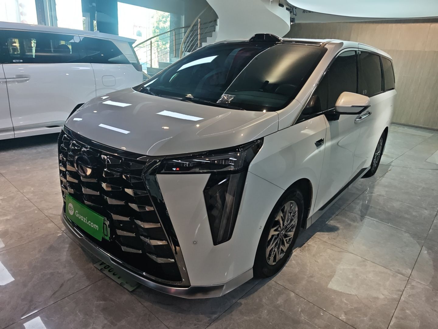 Подержанный GAC Trumpchi Xiangwang M8 2025 2.0L White 11200km AT 7 ...